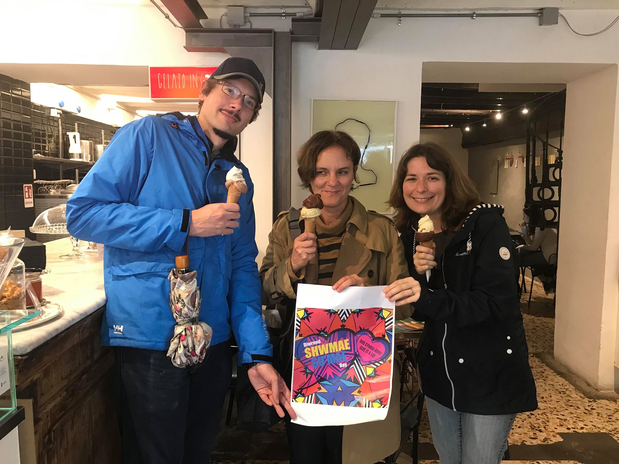 Celebrating 'Shwmae Su'mae Day 2019' in Turin, Italy - We Learn Welsh